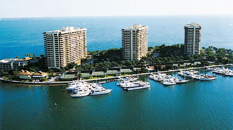 Grove Isle Marina - Superyacht Marina | Dockwalk
